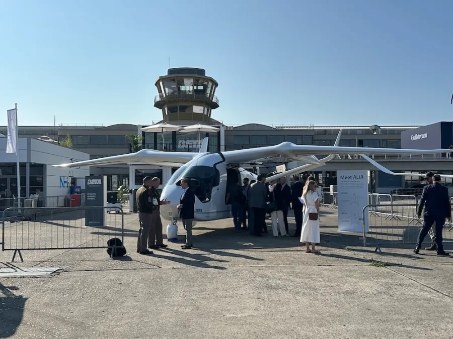 PAS 2025: “BETA Makes Available Pre-Certified ALIA CTOL Aircraft for ...